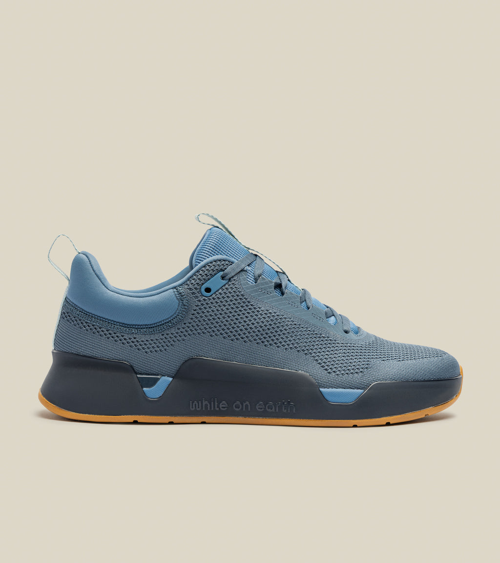 men's move trainer – While on Earth